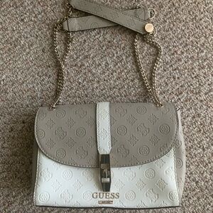 Guess | Bags | Guess Peony Classic Convertible Crossbody Handbag | Poshmark
